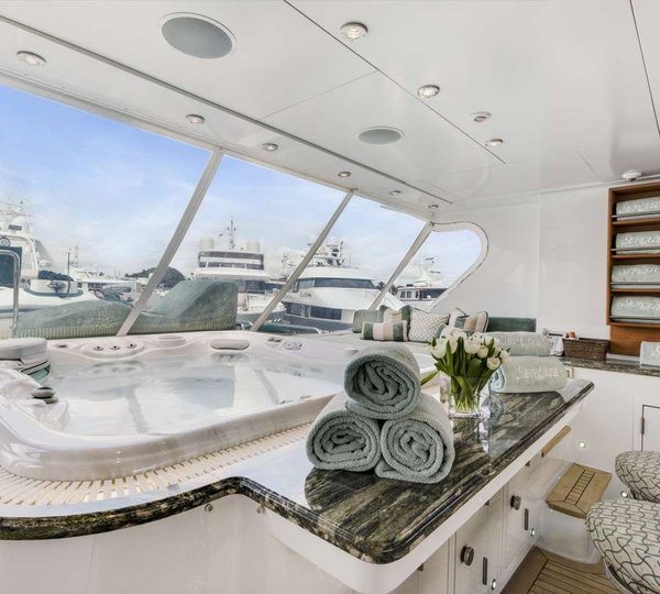 KASHMIR Yacht Charter Details, Splendor Yachts | CHARTERWORLD Luxury ...